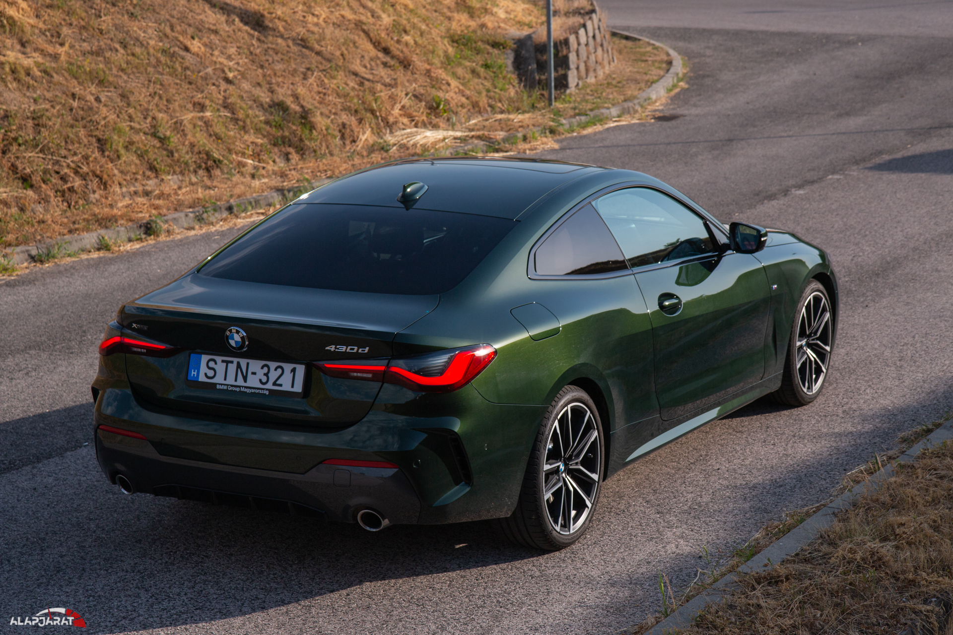 BMW 430d Coupé xDrive M Sport MHEV 2021 - Teszt | Alapjárat