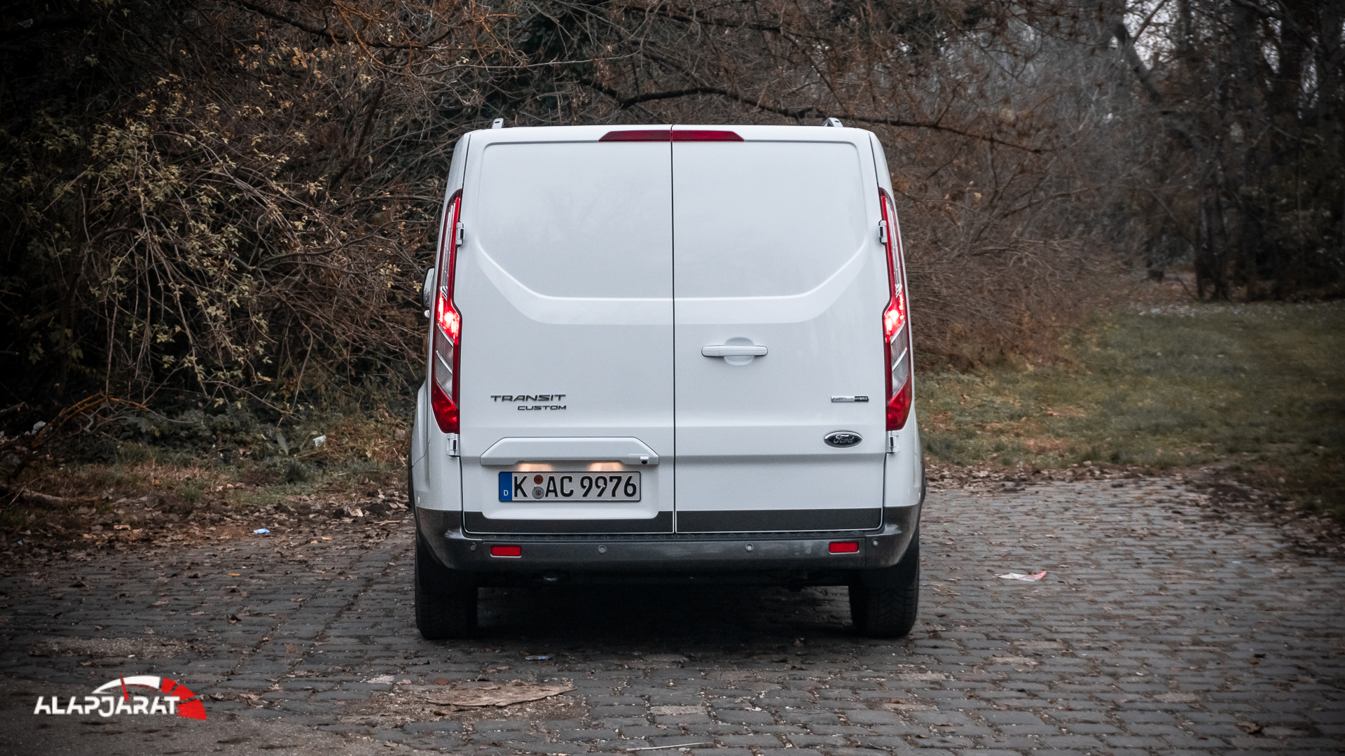 Ford Transit Custom Active mHEV (2020) - Teszt | Alapjárat