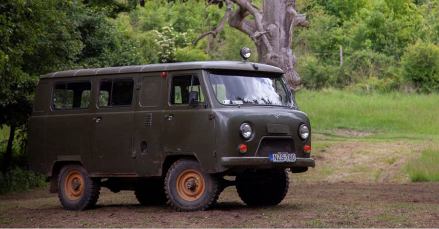 UAZ-452 bemutatóteszt | Alapjárat