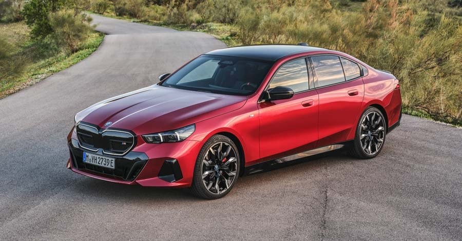 Nem lesz hathengeres motor az új 5-ös BMW-hez, viszont jön a tisztán ...