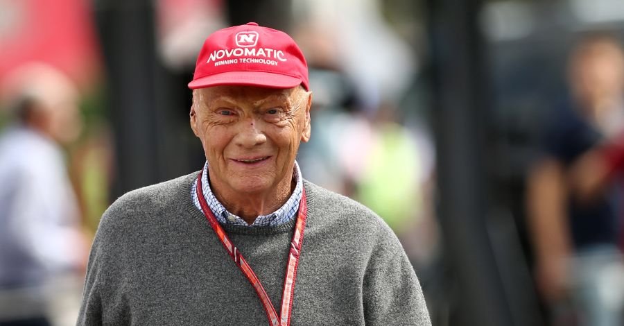 Niki Lauda legemlékezetesebb pillanatai – feledhetetlen képkockák a ...