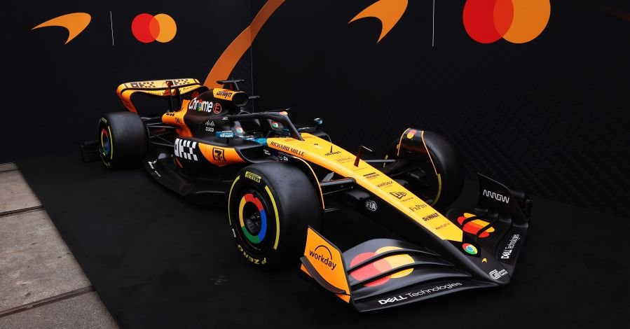 2026-tól McLaren Mastercard Formula 1 Team néven versenyez a McLaren